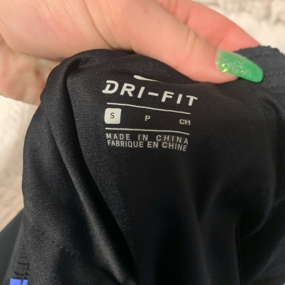 Nike Dry Fit - Gem